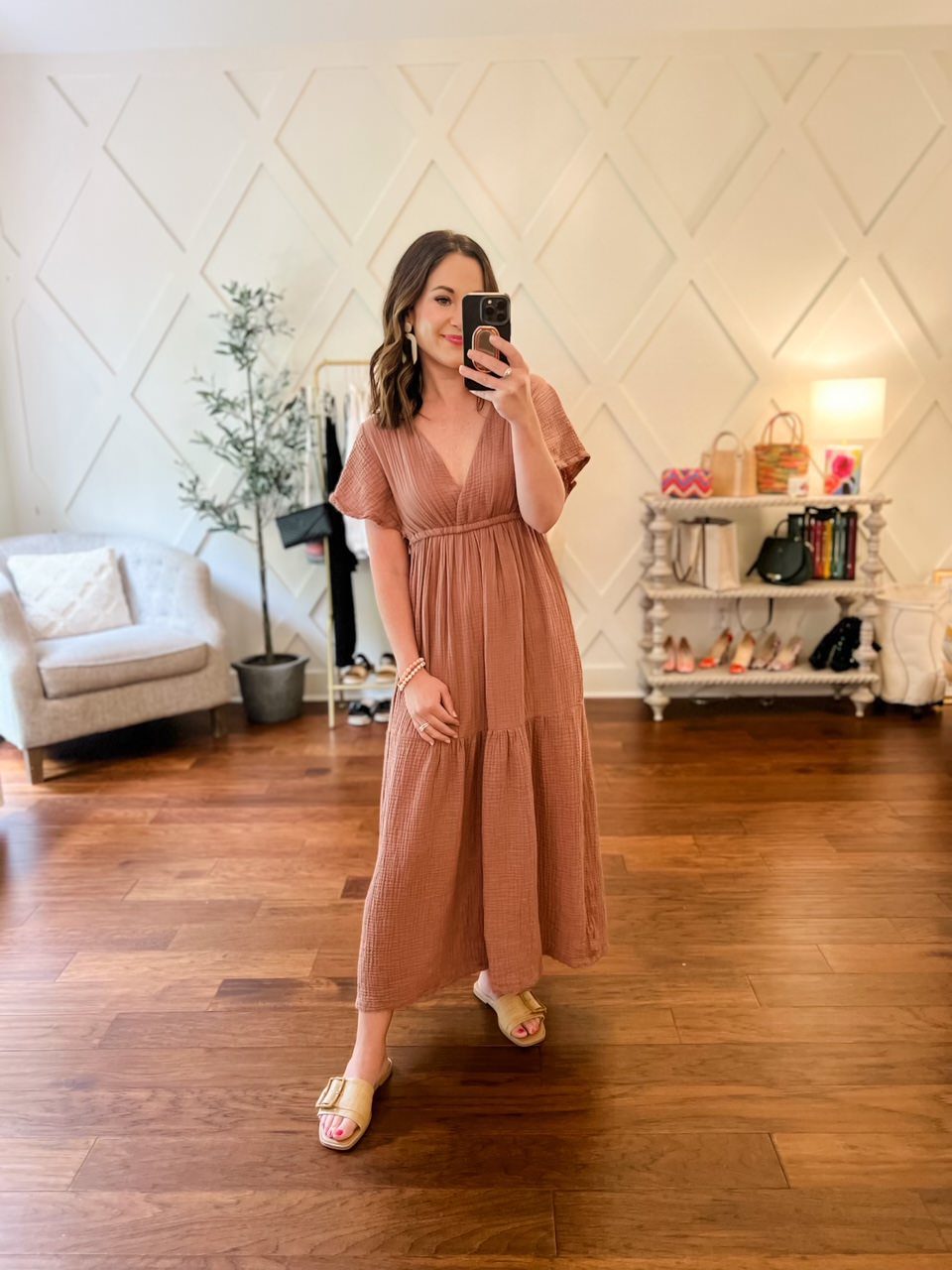 How to Dress Stylish in Extreme Heat | Be Styled Co.